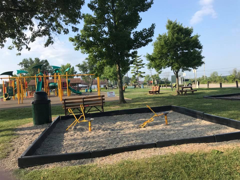 Hanover Park – Cincinnati Playground Review